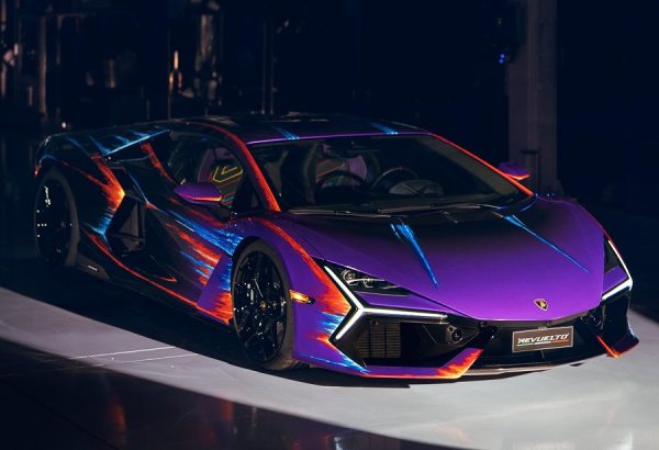 One-off Lamborghini Revuelto Opera Unica showcases artistic concept ...