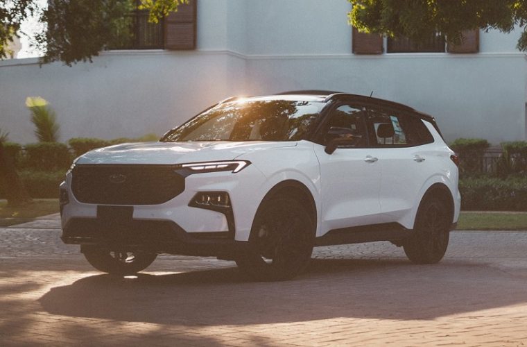 Ford's Night Rider: The All-New Territory Dark Edition Hits the Middle ...