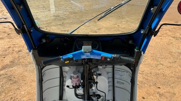 Mahindra Treo Plus Review: Electrifying Urban Mobility with Eco ...