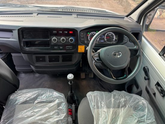 Tata Winger 2022 Review: A Versatile and Robust Companion for Diverse ...