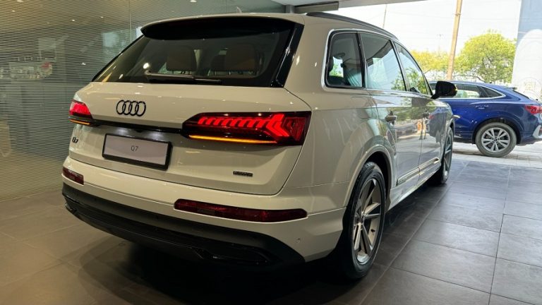 Audi Q7 Bold Edition Review: The Ultimate Blend of Luxury, Power, and ...