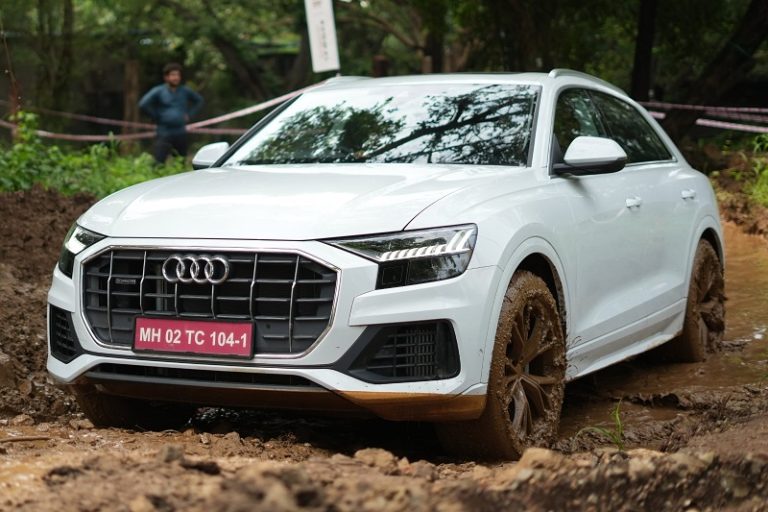 Runwal & Audi Mumbai West Unveil Second Edition of Audi Quattro Drive ...