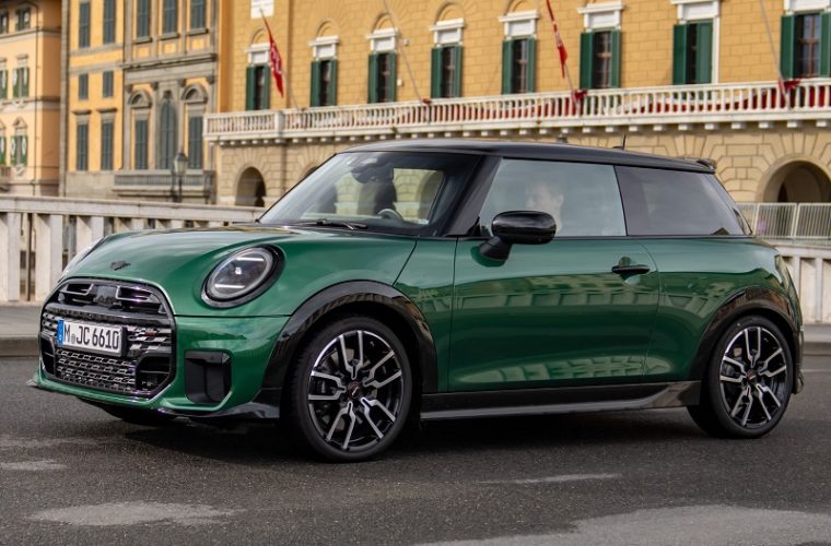 Hyundai Venue Becomes the First Model Assembled in Nepal's Pioneering ...