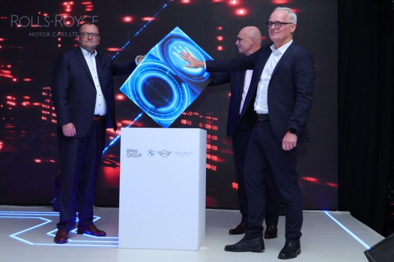 BMW and Tata Technologies Unveil BMW TechWorks India: Pioneering ...