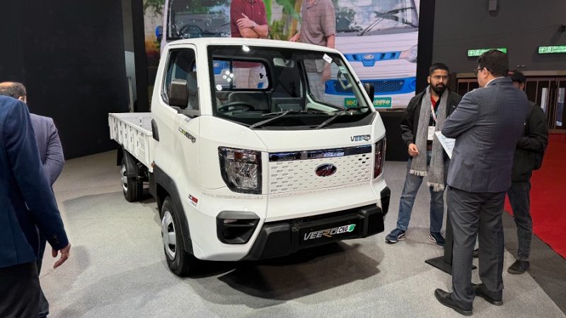 Mahindra Rolls Out Veero CNG: A Game-Changer in the LCV Segment at INR ...