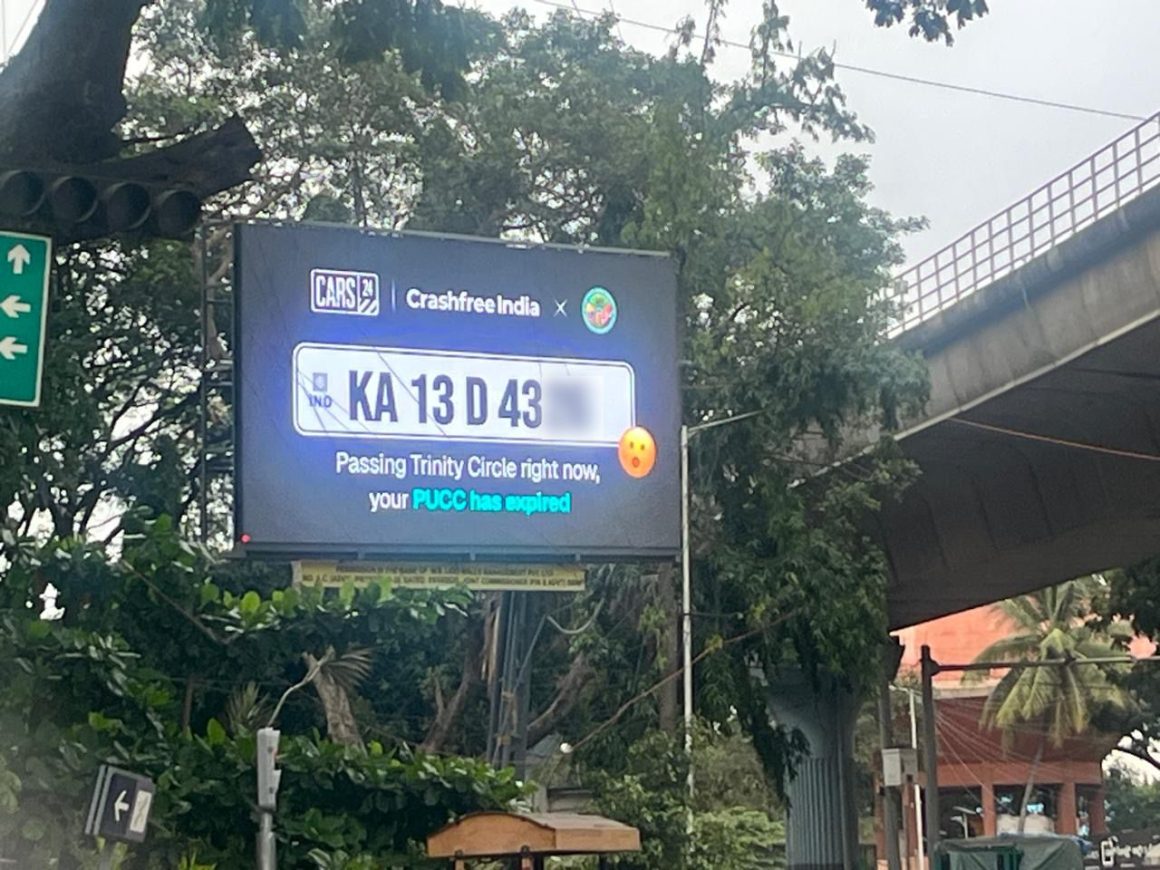 Caught On Candid Camera Bengalurus New Ai Billboard Turns Traffic
